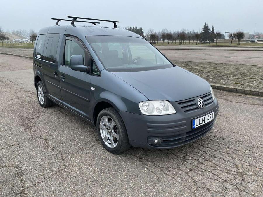 Grey Volkswagen Caddy 2006 in Kaunas, with an engine capacity of 1.90 L and mileage of 290 thousand km for 2600 €, photo 3 on AUTOMOTO.COM.LV
