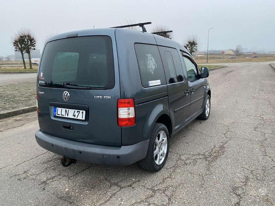 Grey Volkswagen Caddy 2006 in Kaunas, with an engine capacity of 1.90 L and mileage of 290 thousand km for 2600 €, photo 4 on AUTOMOTO.COM.LV