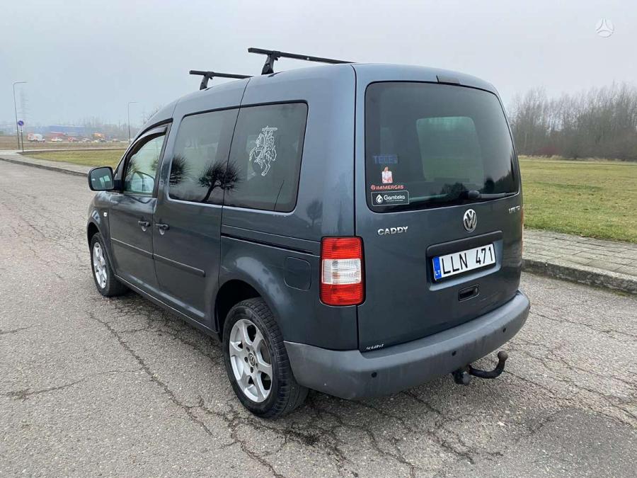 Grey Volkswagen Caddy 2006 in Kaunas, with an engine capacity of 1.90 L and mileage of 290 thousand km for 2600 €, photo 5 on AUTOMOTO.COM.LV