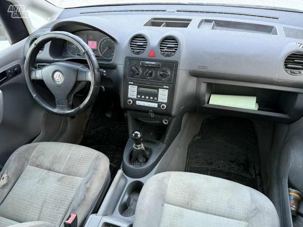 Pelēks Volkswagen Caddy 2006 Šilutė, ar dzinēja tilpumu 1.90 L un nobraukumu 450 tūkst. km par 1999 €, foto 8 vietnē AUTOMOTO.COM.LV