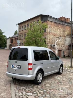Pelēks Volkswagen Caddy 2006 Kuldīga, ar dzinēja tilpumu 1.90 L un nobraukumu 376 tūkst. km par 2950 €, foto 6 vietnē AUTOMOTO.COM.LV