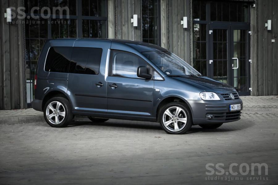 Pelēks Volkswagen Caddy 2006 Tukums, ar dzinēja tilpumu 1.90 L un nobraukumu 187 tūkst. km par 4500 €, foto 3 vietnē AUTOMOTO.COM.LV