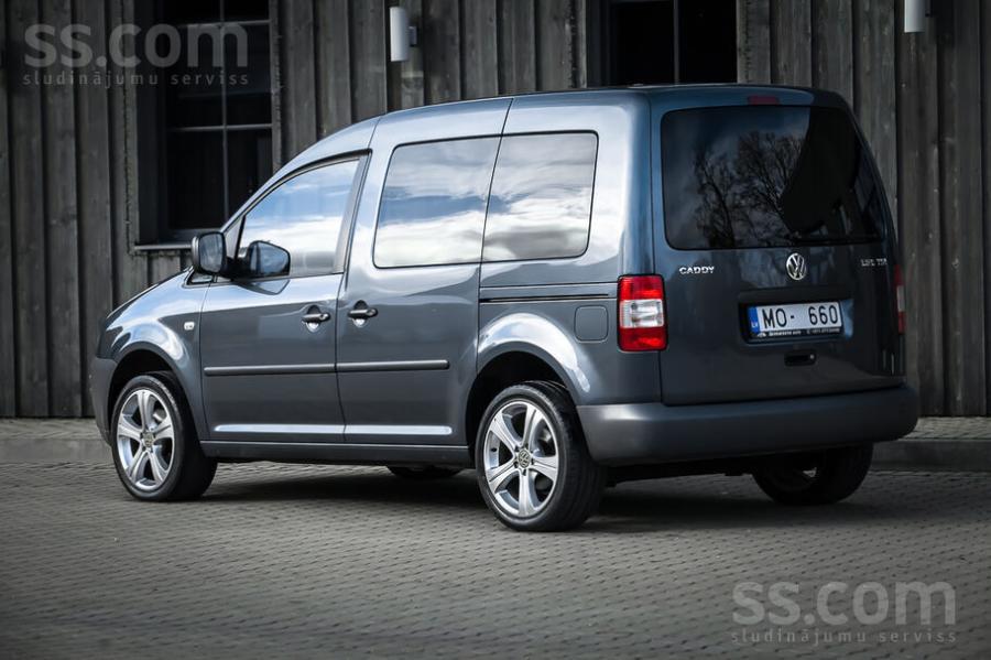 Pelēks Volkswagen Caddy 2006 Tukums, ar dzinēja tilpumu 1.90 L un nobraukumu 187 tūkst. km par 4500 €, foto 6 vietnē AUTOMOTO.COM.LV