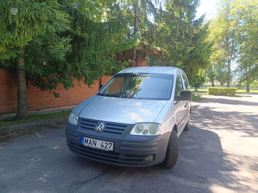 Grey Volkswagen Caddy 2006 in Radviliskis, with an engine capacity of 1.90 L and mileage of 370 thousand km for 3700 €, photo 1 on AUTOMOTO.COM.LV