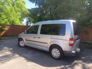 Grey Volkswagen Caddy 2006 in Radviliskis, with an engine capacity of 1.90 L and mileage of 370 thousand km for 3700 €, photo 5 on AUTOMOTO.COM.LV