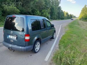 Grey Volkswagen Caddy 2006 in Preili, with an engine capacity of 1.90 L and mileage of 441 thousand km for 800 €, photo 7 on AUTOMOTO.COM.LV