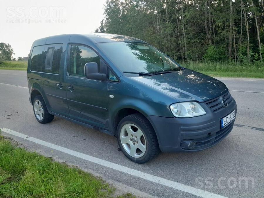 Grey Volkswagen Caddy 2006 in Preili, with an engine capacity of 1.90 L and mileage of 441 thousand km for 800 €, photo 9 on AUTOMOTO.COM.LV