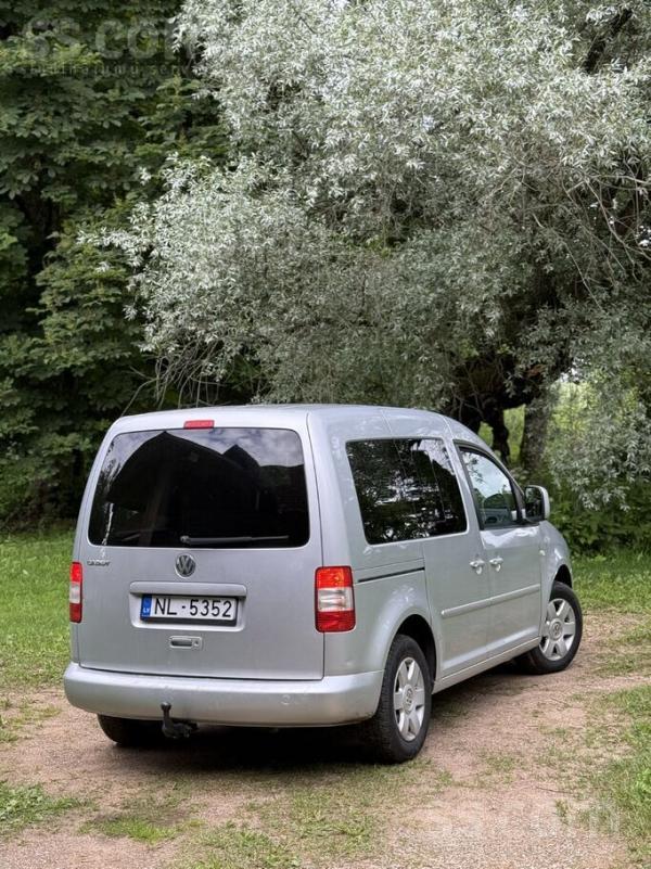Pelēks Volkswagen Caddy 2006 Kuldīga, ar dzinēja tilpumu 1.90 L un nobraukumu 276 tūkst. km par 3000 €, foto 3 vietnē AUTOMOTO.COM.LV