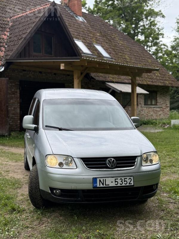 Pelēks Volkswagen Caddy 2006 Kuldīga, ar dzinēja tilpumu 1.90 L un nobraukumu 276 tūkst. km par 3000 €, foto 5 vietnē AUTOMOTO.COM.LV