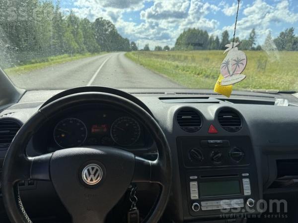 Pelēks Volkswagen Caddy 2006 Rīga, ar dzinēja tilpumu 1.60 L un nobraukumu 358 tūkst. km par 1000 €, foto 9 vietnē AUTOMOTO.COM.LV