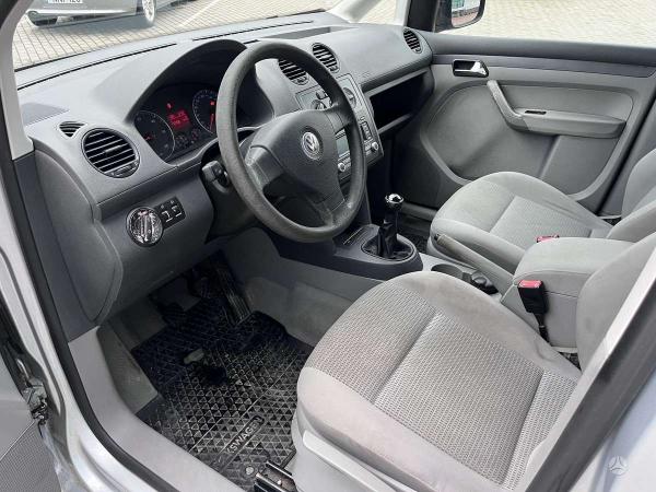 Pelēks Volkswagen Caddy 2006 Kauņa, ar dzinēja tilpumu 1.90 L un nobraukumu 273 tūkst. km par 3100 €, foto 8 vietnē AUTOMOTO.COM.LV