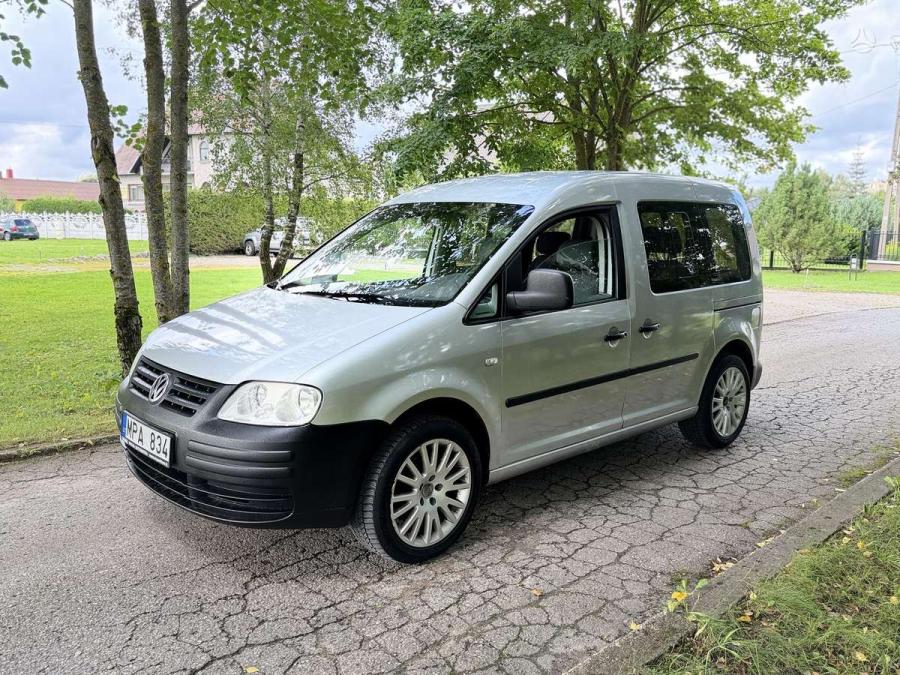 Pelēks Volkswagen Caddy 2006 Plungė, ar dzinēja tilpumu 1.90 L un nobraukumu 450 tūkst. km par 3300 €, foto 1 vietnē AUTOMOTO.COM.LV