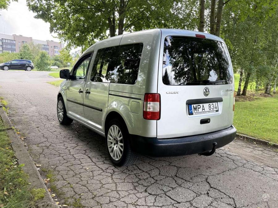 Pelēks Volkswagen Caddy 2006 Plungė, ar dzinēja tilpumu 1.90 L un nobraukumu 450 tūkst. km par 3300 €, foto 7 vietnē AUTOMOTO.COM.LV