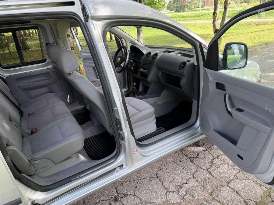 Pelēks Volkswagen Caddy 2006 Plungė, ar dzinēja tilpumu 1.90 L un nobraukumu 450 tūkst. km par 3300 €, foto 15 vietnē AUTOMOTO.COM.LV