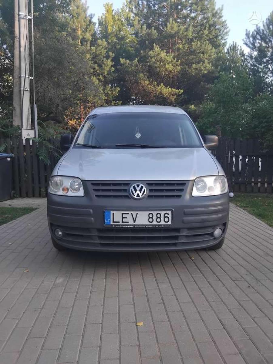 Pelēks Volkswagen Caddy 2006 Viļņa, ar dzinēja tilpumu 1.90 L un nobraukumu 280 tūkst. km par 3050 €, foto 1 vietnē AUTOMOTO.COM.LV