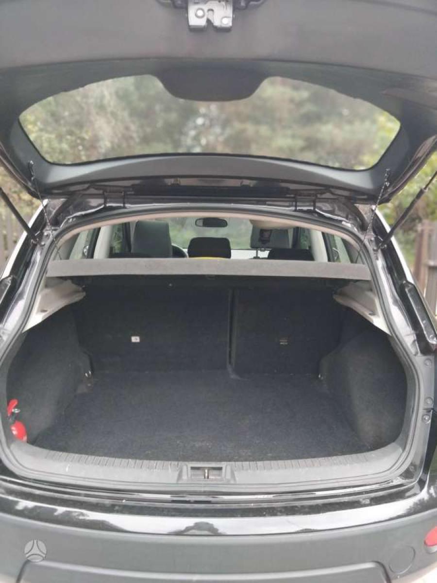 Pelēks Volkswagen Caddy 2006 Viļņa, ar dzinēja tilpumu 1.90 L un nobraukumu 280 tūkst. km par 3050 €, foto 3 vietnē AUTOMOTO.COM.LV