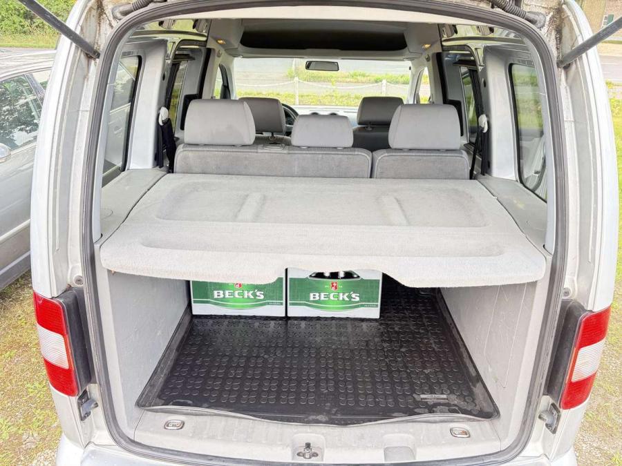 Grey Volkswagen Caddy 2006 in Jurbarkas, with an engine capacity of 1.60 L and mileage of 257 thousand km for 3150 €, photo 28 on AUTOMOTO.COM.LV