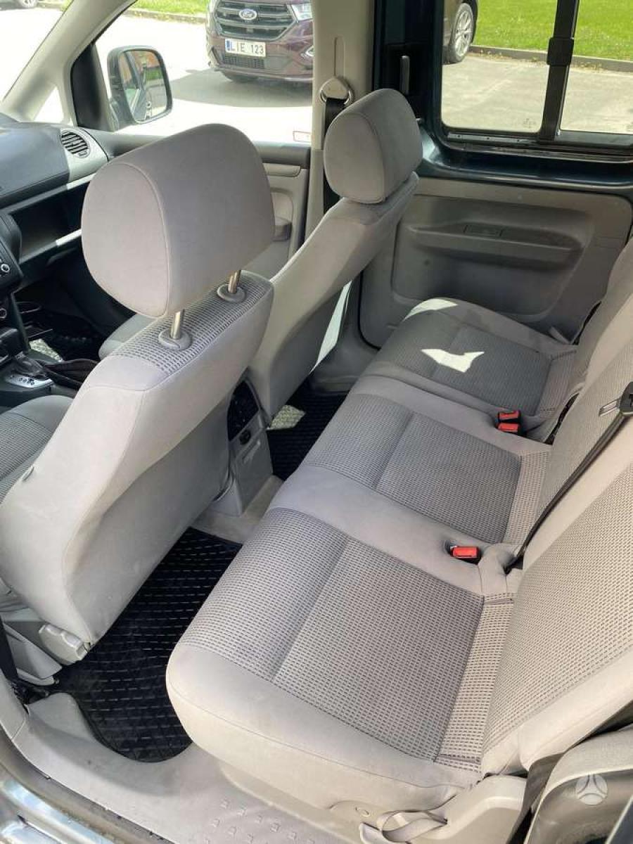 Pelēks Volkswagen Caddy 2007 Kelmė, ar dzinēja tilpumu 1.90 L un nobraukumu 379 tūkst. km par 3750 €, foto 7 vietnē AUTOMOTO.COM.LV
