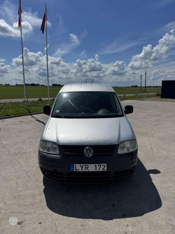 Grey Volkswagen Caddy 2007 in Marijampole, with an engine capacity of 1.90 L and mileage of 486 thousand km for 1000 €, photo 3 on AUTOMOTO.COM.LV