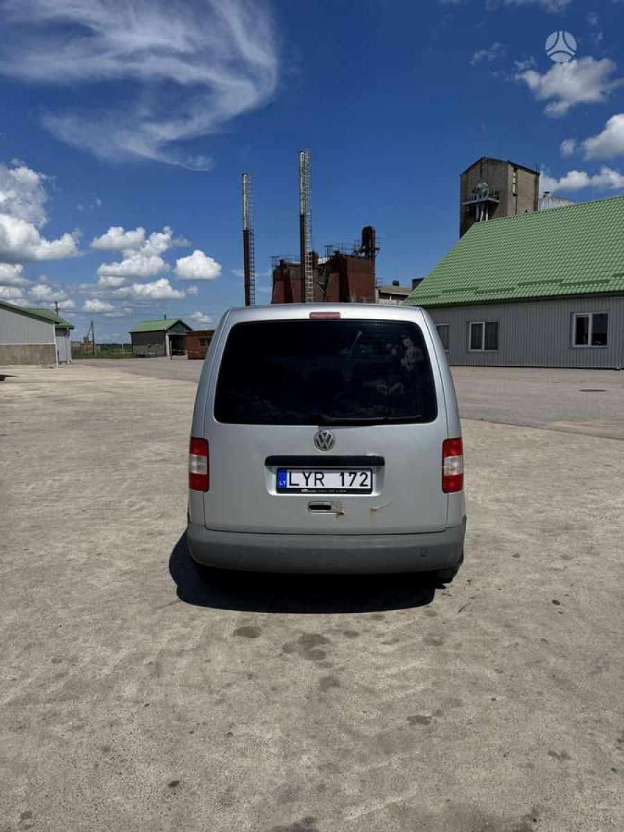 Pelēks Volkswagen Caddy 2007 Marijampole, ar dzinēja tilpumu 1.90 L un nobraukumu 486 tūkst. km par 1000 €, foto 7 vietnē AUTOMOTO.COM.LV