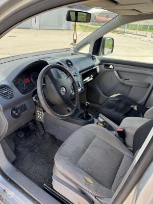 Pelēks Volkswagen Caddy 2007 Marijampole, ar dzinēja tilpumu 1.90 L un nobraukumu 486 tūkst. km par 1000 €, foto 11 vietnē AUTOMOTO.COM.LV