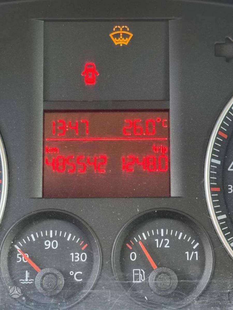 Pelēks Volkswagen Caddy 2007 Marijampole, ar dzinēja tilpumu 1.90 L un nobraukumu 486 tūkst. km par 1000 €, foto 12 vietnē AUTOMOTO.COM.LV