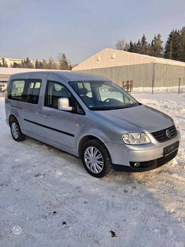 Grey Volkswagen Caddy 2008 in Rokiskis, with an engine capacity of 1.90 L and mileage of 264 thousand km for 3150 €, photo 3 on AUTOMOTO.COM.LV
