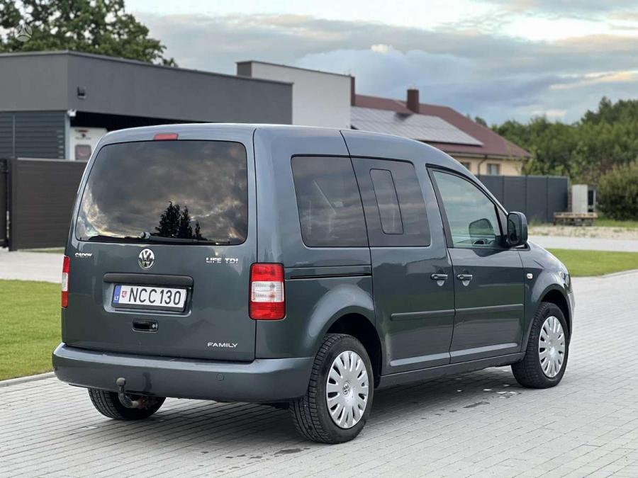 Pelēks Volkswagen Caddy 2008 Mažeikiai, ar dzinēja tilpumu 1.90 L un nobraukumu 295 tūkst. km par 3950 €, foto 4 vietnē AUTOMOTO.COM.LV