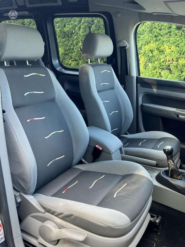 Pelēks Volkswagen Caddy 2008 Mažeikiai, ar dzinēja tilpumu 1.90 L un nobraukumu 295 tūkst. km par 3950 €, foto 8 vietnē AUTOMOTO.COM.LV