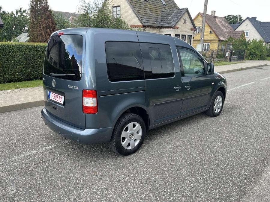 Grey Volkswagen Caddy 2008 in Kedainiai, with an engine capacity of 1.90 L and mileage of 251 thousand km for 5650 €, photo 7 on AUTOMOTO.COM.LV