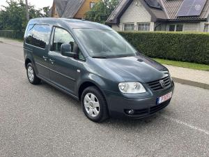 Grey Volkswagen Caddy 2008 in Kedainiai, with an engine capacity of 1.90 L and mileage of 251 thousand km for 5650 €, photo 9 on AUTOMOTO.COM.LV