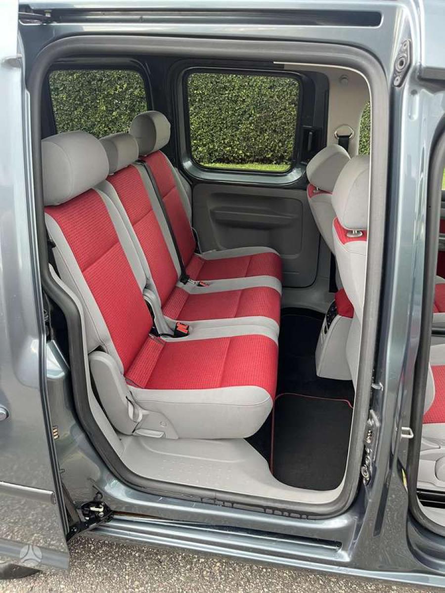Grey Volkswagen Caddy 2008 in Kedainiai, with an engine capacity of 1.90 L and mileage of 251 thousand km for 5650 €, photo 17 on AUTOMOTO.COM.LV