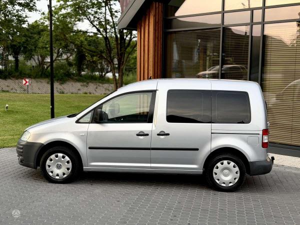 Grey Volkswagen Caddy 2008 in Vilnius, with an engine capacity of 1.90 L and mileage of 296 thousand km for 4400 €, photo 2 on AUTOMOTO.COM.LV