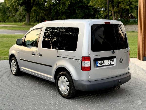 Grey Volkswagen Caddy 2008 in Vilnius, with an engine capacity of 1.90 L and mileage of 296 thousand km for 4400 €, photo 3 on AUTOMOTO.COM.LV