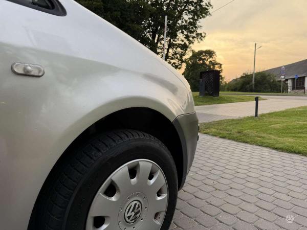 Grey Volkswagen Caddy 2008 in Vilnius, with an engine capacity of 1.90 L and mileage of 296 thousand km for 4400 €, photo 6 on AUTOMOTO.COM.LV