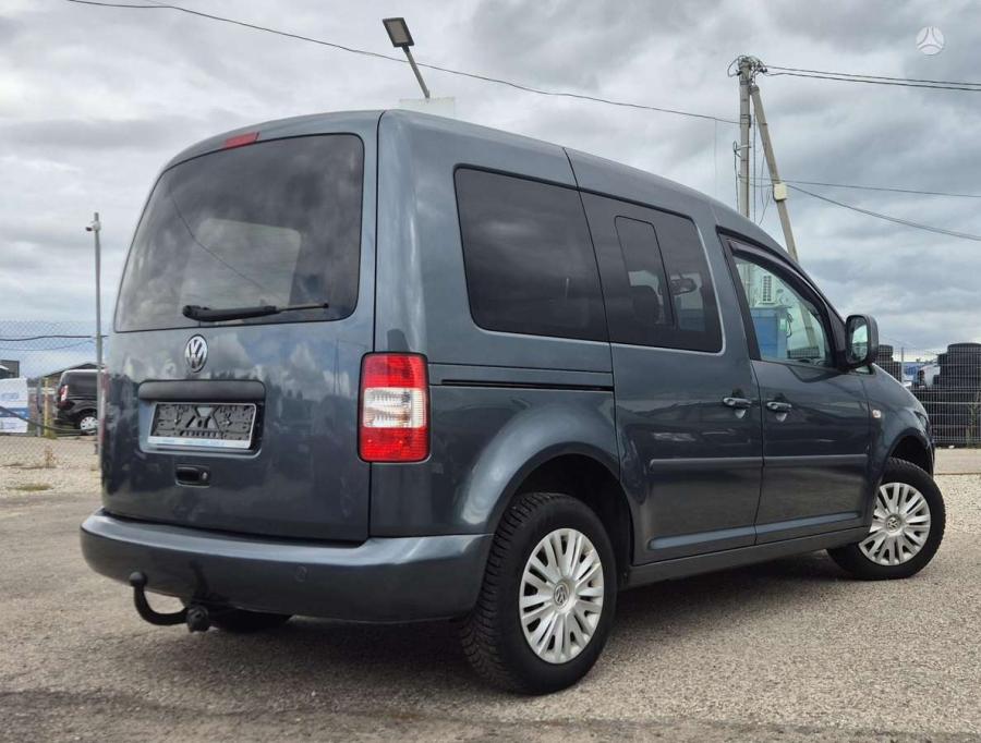 Pelēks Volkswagen Caddy 2008 Kauņa, ar dzinēja tilpumu 1.39 L un nobraukumu 165 tūkst. km par 3650 €, foto 4 vietnē AUTOMOTO.COM.LV
