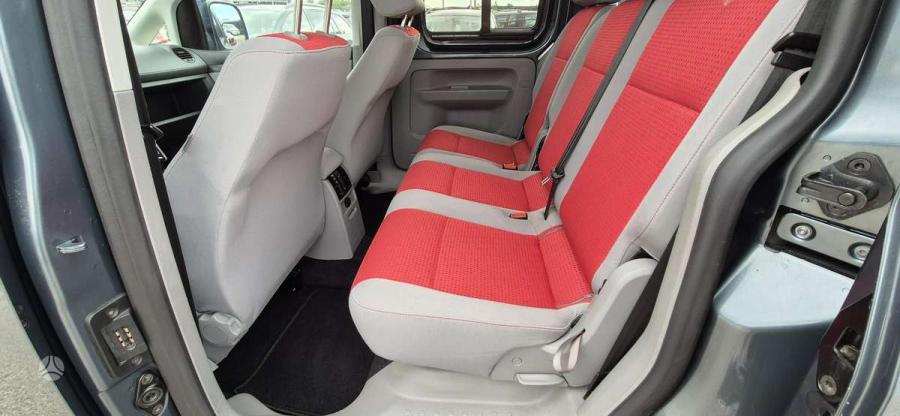 Pelēks Volkswagen Caddy 2008 Kauņa, ar dzinēja tilpumu 1.39 L un nobraukumu 165 tūkst. km par 3650 €, foto 9 vietnē AUTOMOTO.COM.LV
