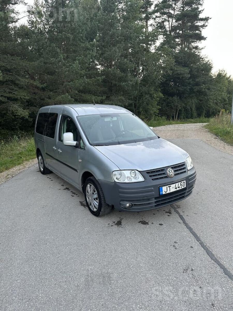 Pelēks Volkswagen Caddy 2008 Rīga, ar dzinēja tilpumu 1.90 L un nobraukumu 466 tūkst. km par 1650 €, foto 7 vietnē AUTOMOTO.COM.LV