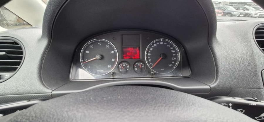 Pelēks Volkswagen Caddy 2008 Kauņa, ar dzinēja tilpumu 1.98 L un nobraukumu 360 tūkst. km par 2550 €, foto 9 vietnē AUTOMOTO.COM.LV