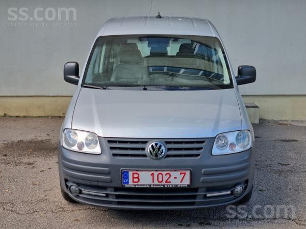 Grey Volkswagen Caddy 2008 in Ogre, with an engine capacity of 1.90 L and mileage of 310 thousand km for 4650 €, photo 3 on AUTOMOTO.COM.LV