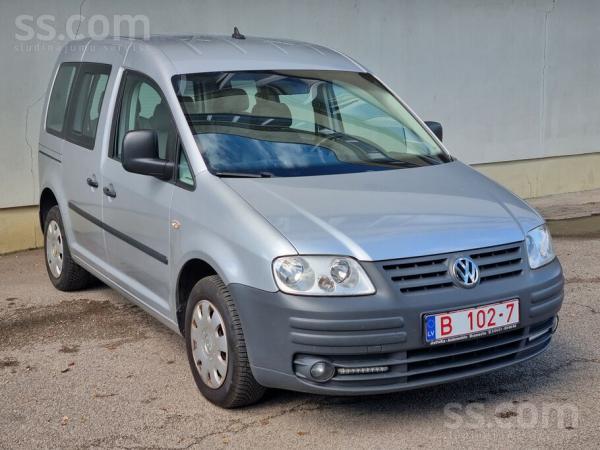 Grey Volkswagen Caddy 2008 in Ogre, with an engine capacity of 1.90 L and mileage of 310 thousand km for 4650 €, photo 4 on AUTOMOTO.COM.LV