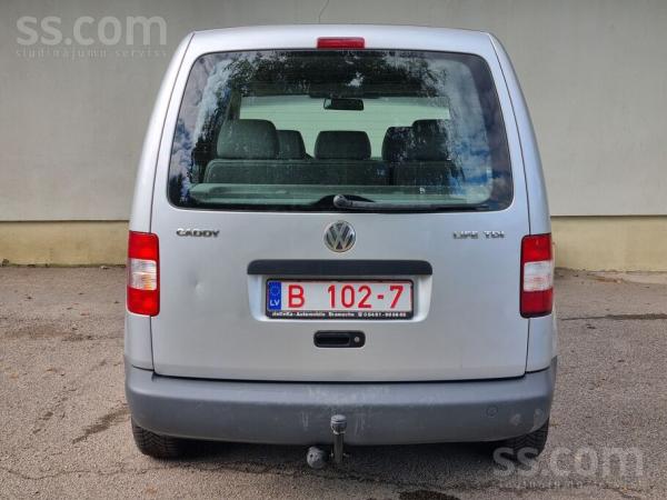 Grey Volkswagen Caddy 2008 in Ogre, with an engine capacity of 1.90 L and mileage of 310 thousand km for 4650 €, photo 8 on AUTOMOTO.COM.LV