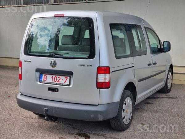 Grey Volkswagen Caddy 2008 in Ogre, with an engine capacity of 1.90 L and mileage of 310 thousand km for 4650 €, photo 9 on AUTOMOTO.COM.LV