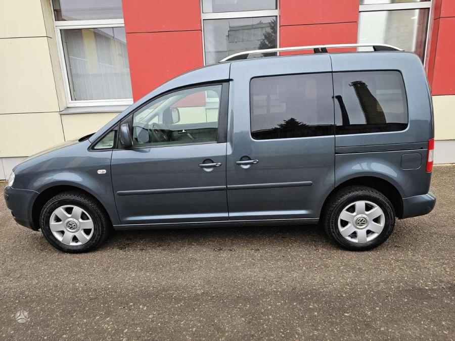 Pelēks Volkswagen Caddy 2009 Kėdainiai, ar dzinēja tilpumu 1.90 L un nobraukumu 269 tūkst. km par 5250 €, foto 4 vietnē AUTOMOTO.COM.LV