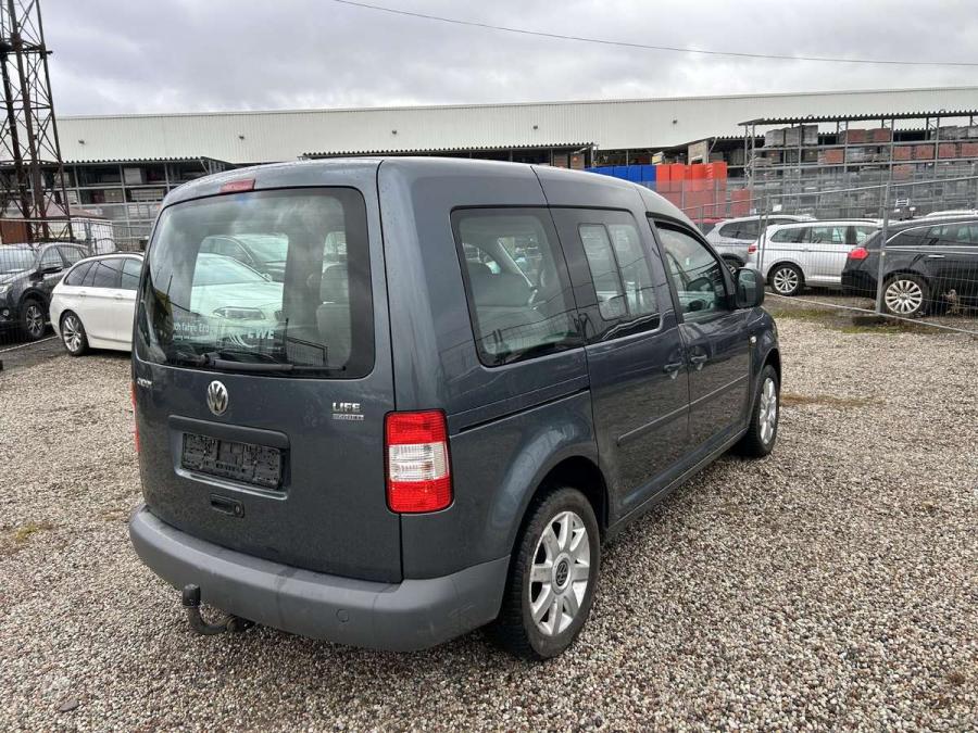 Pelēks Volkswagen Caddy 2009 Kauņa, ar dzinēja tilpumu 2.00 L un nobraukumu 380 tūkst. km par 2990 €, foto 2 vietnē AUTOMOTO.COM.LV