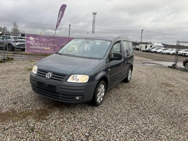 Grey Volkswagen Caddy 2009 in Kaunas, with an engine capacity of 2.00 L and mileage of 380 thousand km for 2990 €, photo 9 on AUTOMOTO.COM.LV
