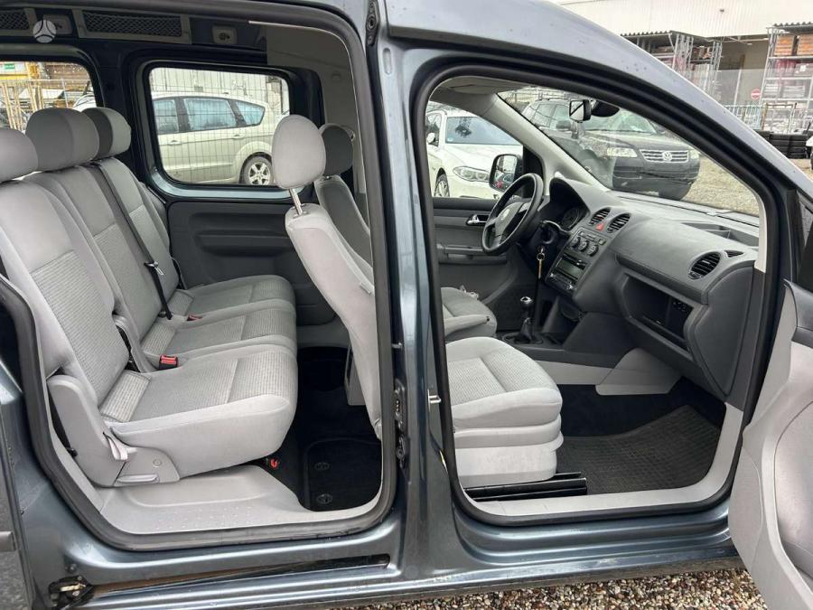 Pelēks Volkswagen Caddy 2009 Kauņa, ar dzinēja tilpumu 2.00 L un nobraukumu 380 tūkst. km par 2990 €, foto 14 vietnē AUTOMOTO.COM.LV