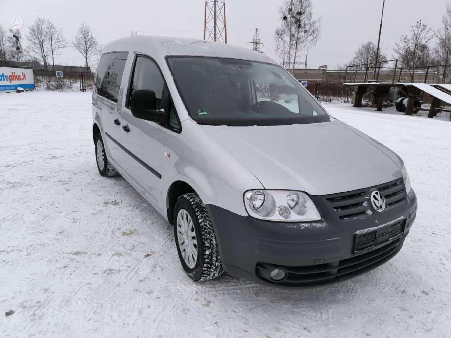 Grey Volkswagen Caddy 2009 in Alytus, with an engine capacity of 1.90 L and mileage of 283 thousand km for 4800 €, photo 9 on AUTOMOTO.COM.LV