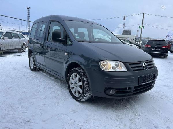 Pelēks Volkswagen Caddy 2009 Kauņa, ar dzinēja tilpumu 2.00 L un nobraukumu 380 tūkst. km par 2880 €, foto 7 vietnē AUTOMOTO.COM.LV