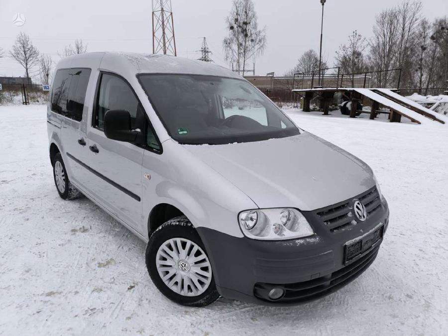 Pelēks Volkswagen Caddy 2009 Alīta, ar dzinēja tilpumu 1.90 L un nobraukumu 283 tūkst. km par 4800 €, foto 1 vietnē AUTOMOTO.COM.LV